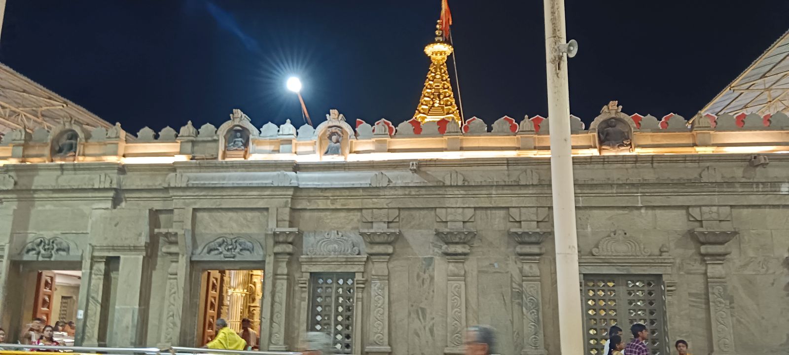 Raghavendra Swamy Temple Mantralayam - Famous Temples Of India