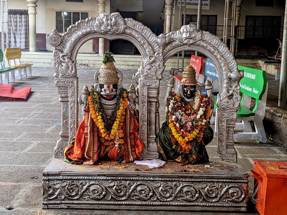 Rajarajeshwara Temple Vemulawada - Famous Temples Of India