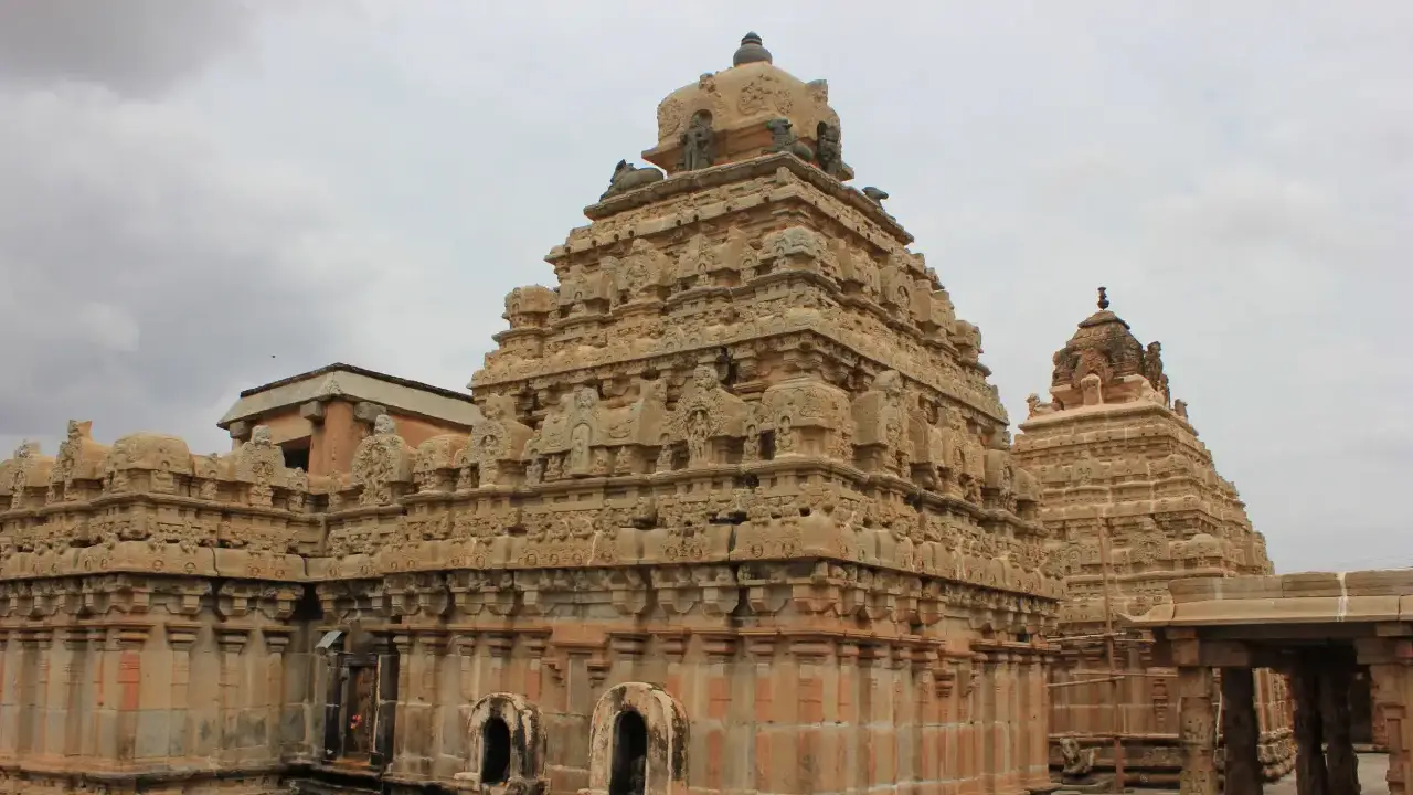 Sri Bhoga Nandishwara Gudi: Famous 9 Century Nandi's Abode