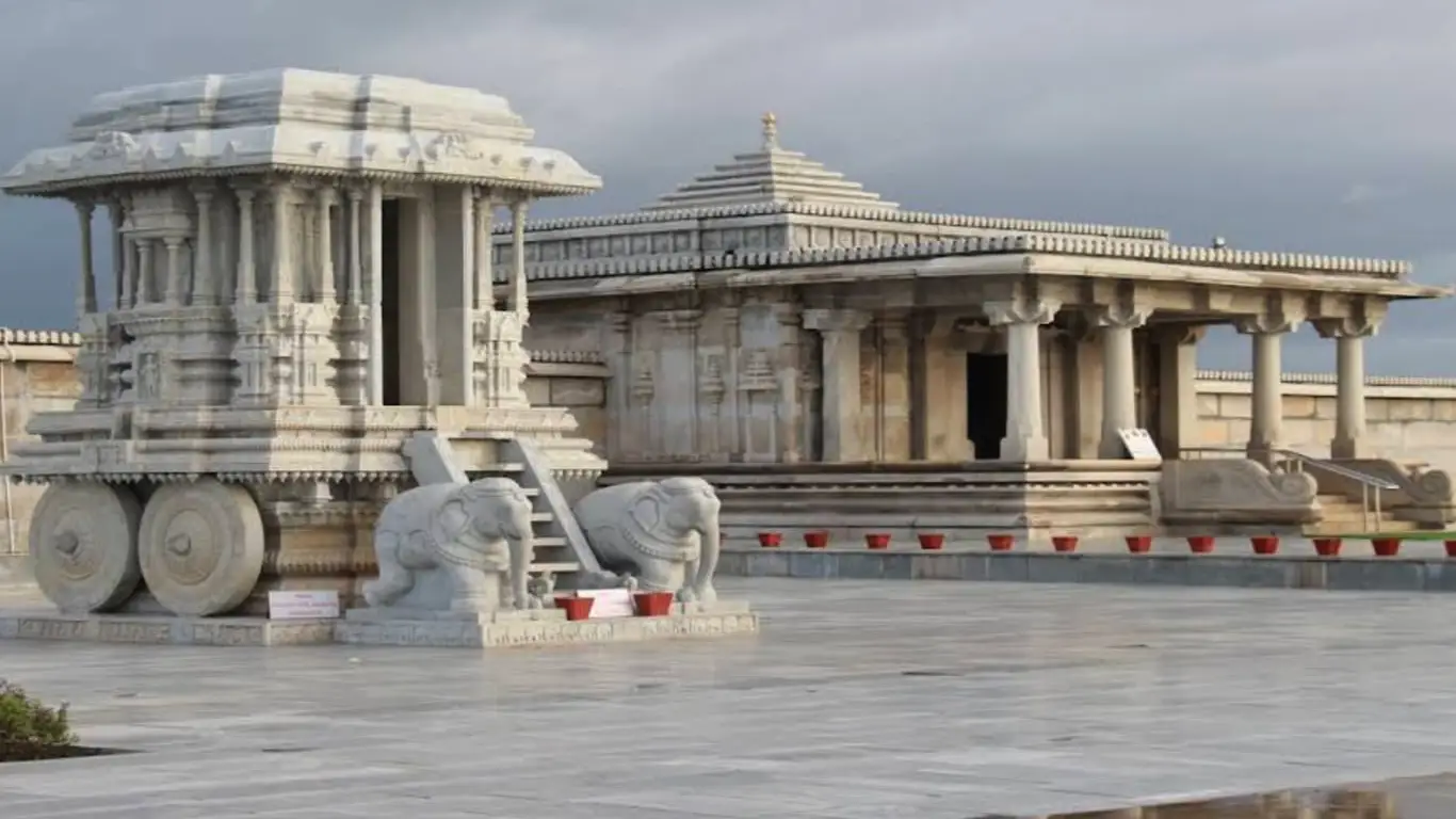 Venugopala Swamy Temple Kannambadi: Lost For Decades Under Water